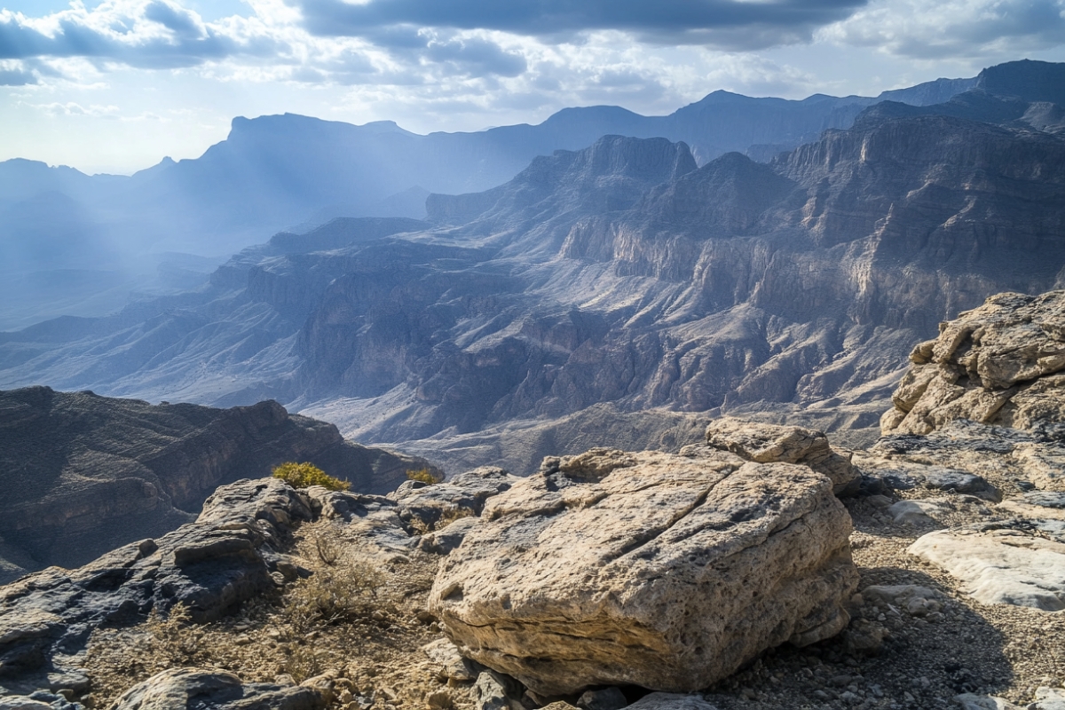 Jebel Shams – przewodnik po najwyższej górze Omanu. Co warto wiedzieć o ...